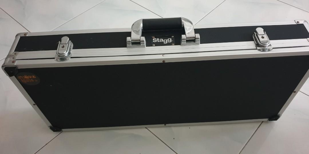 Stagg hard case,/ flight case, Mobile Phones & Gadgets, Mobile & Gadget ...