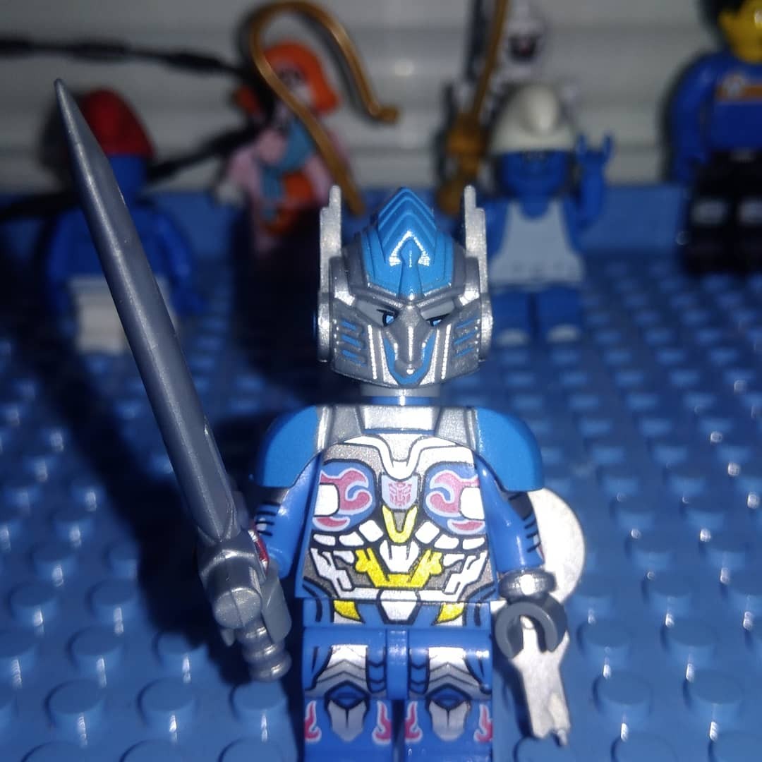 Transformers Optimus Prime, Bumblebee with hammer, Hobbies & Toys, Toys ...
