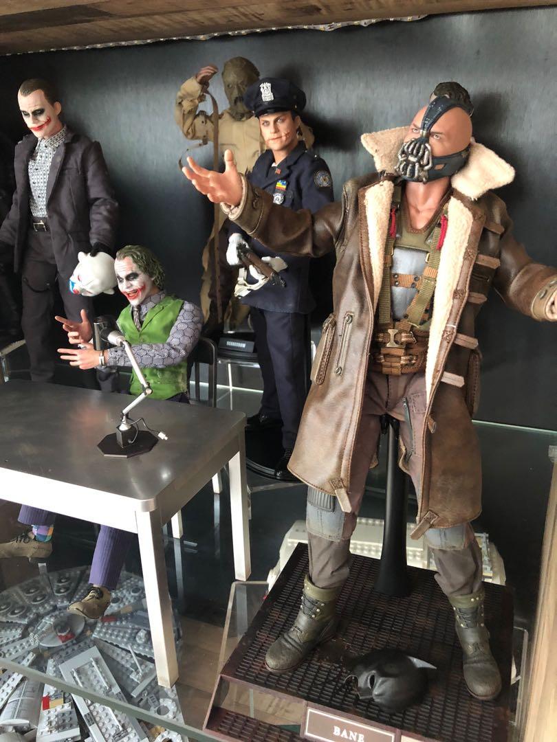 Displayed hot toys original dx police joker the dark knight loose ...