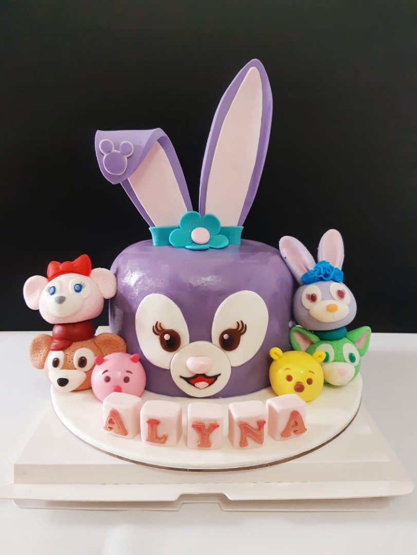Stella Lou Cake, Food & Drinks, Homemade Bakes on Carousell