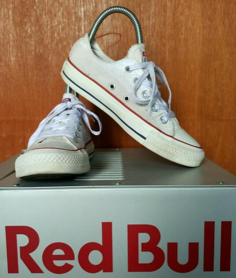 Converse CT low classic colors low, Fesyen Wanita, Sepatu di Carousell