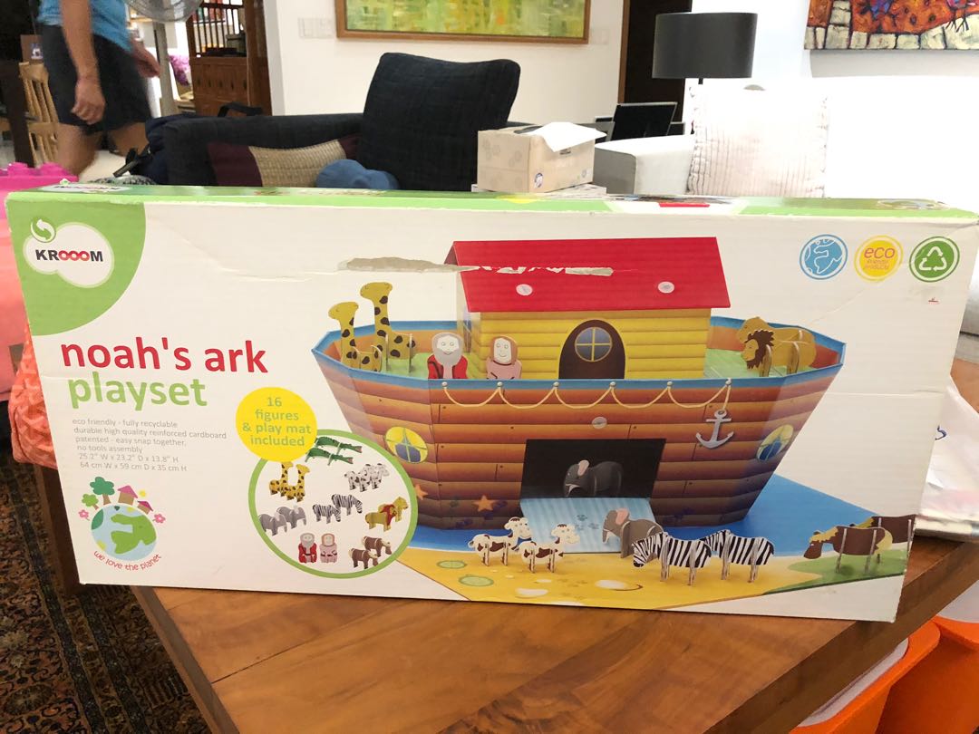 Noah’s ark play set, Hobbies & Toys, Toys & Games on Carousell