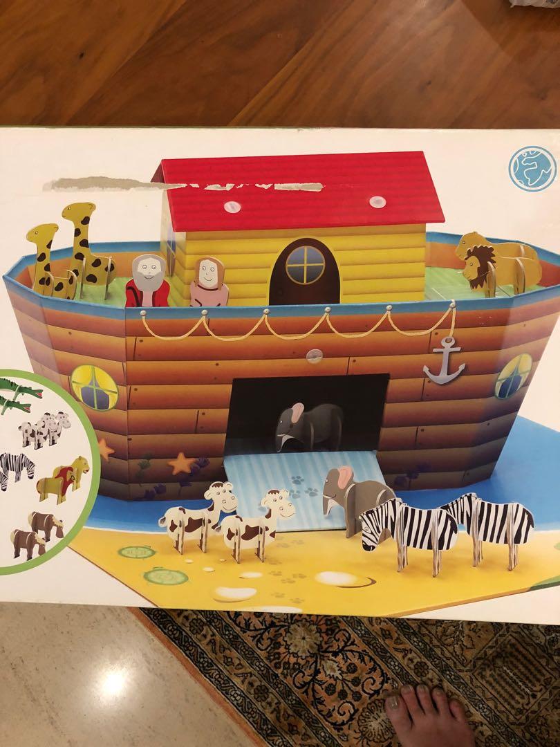 Noah’s ark play set, Hobbies & Toys, Toys & Games on Carousell