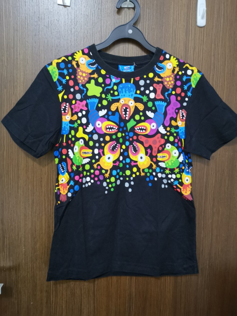 RARE SKWAK Sneaky Mob Tee (No longer on the market), Women's Fashion ...