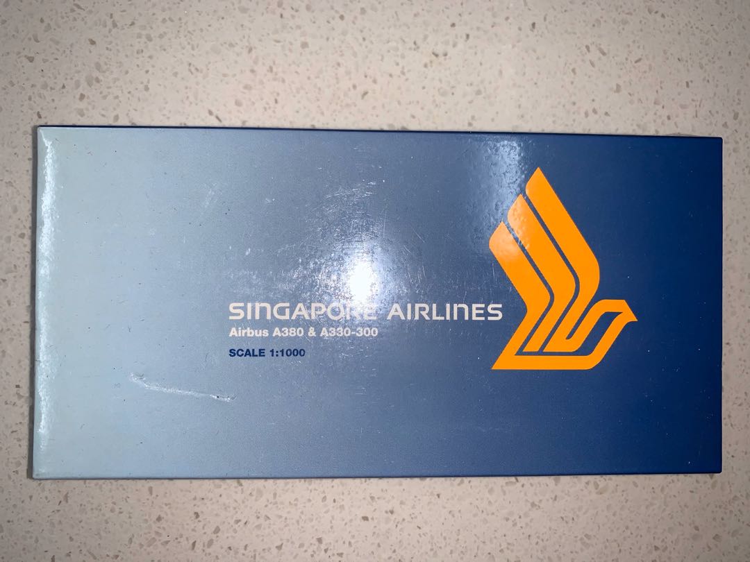 SIA Aircraft Model A380 & A330, Hobbies & Toys, Memorabilia ...