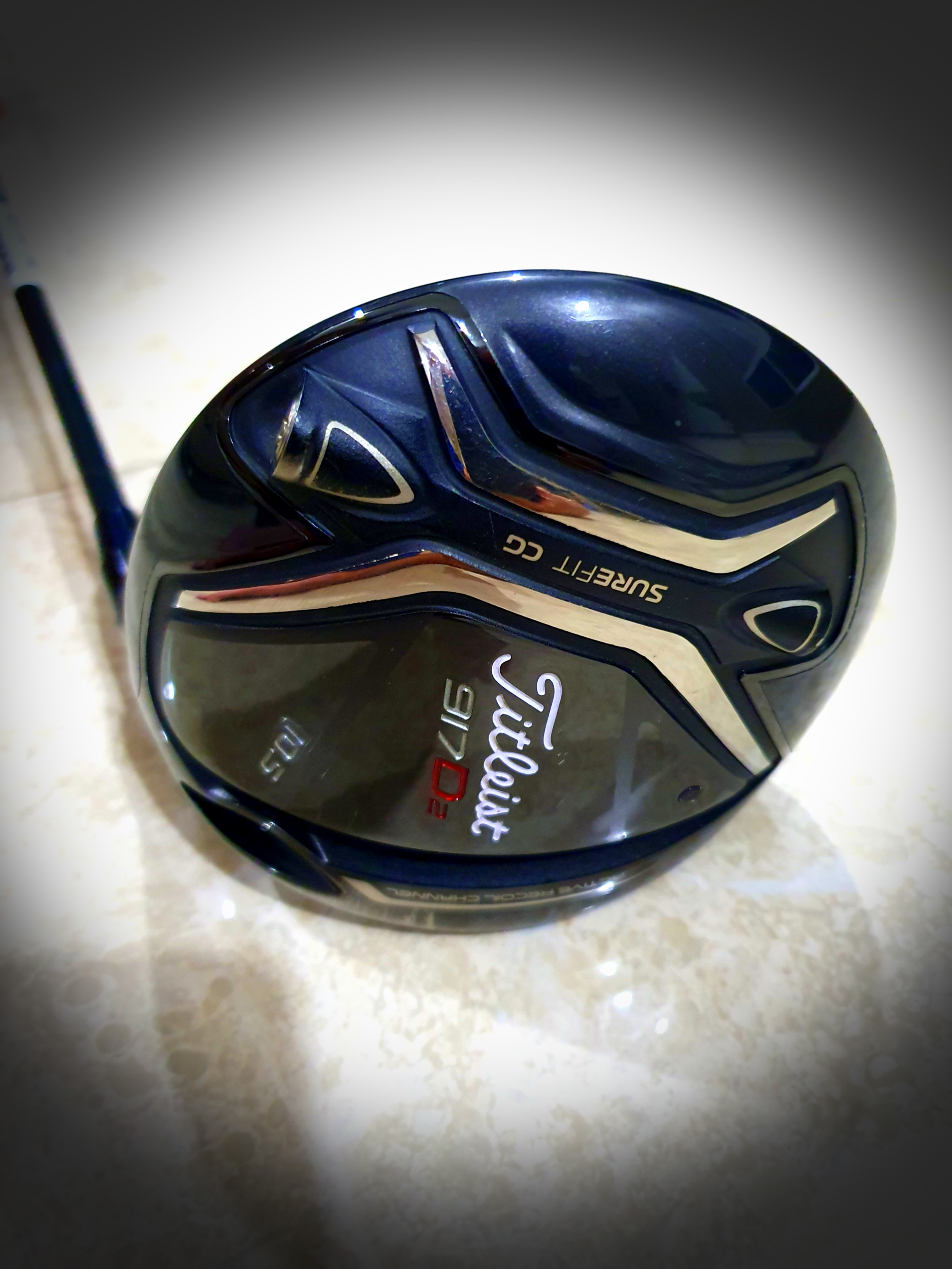 Titleist 917 D2 Driver, Sports Equipment, Sports & Games, Golf on Carousell