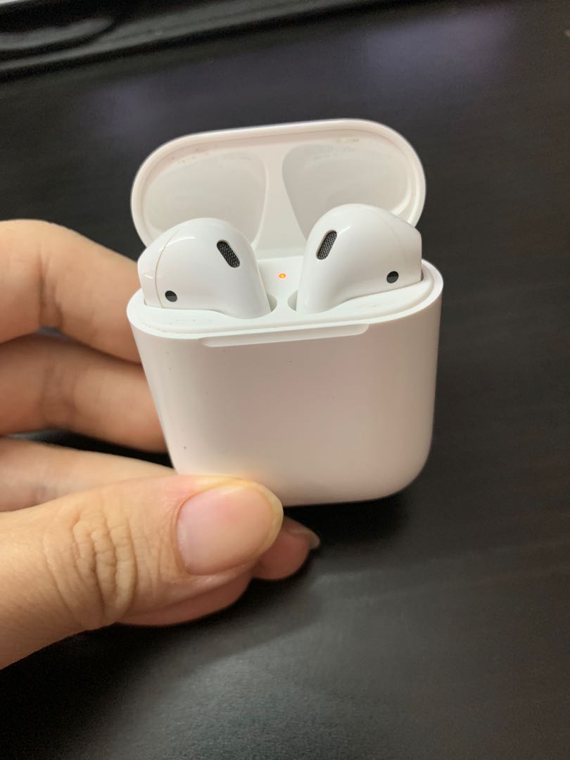 Apple Airpods first generation, Audio, Portable Audio Accessories on ...