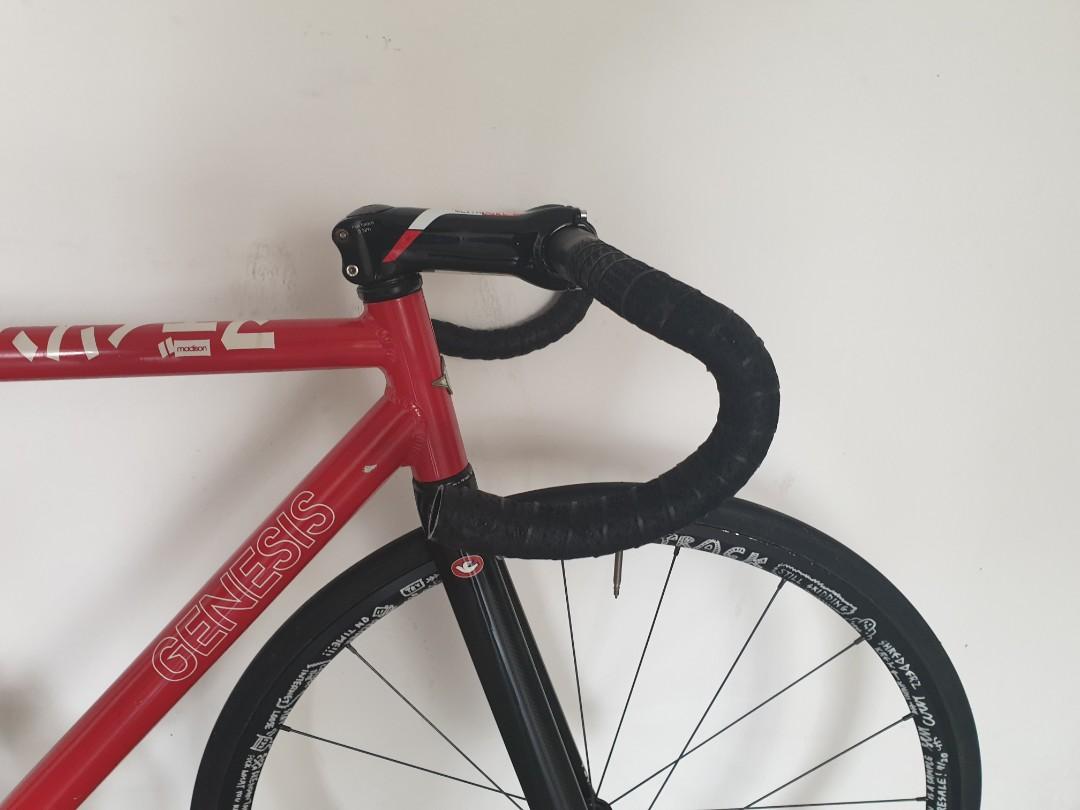 Genesis madison, Sports Equipment, Bicycles & Parts, Bicycles on Carousell