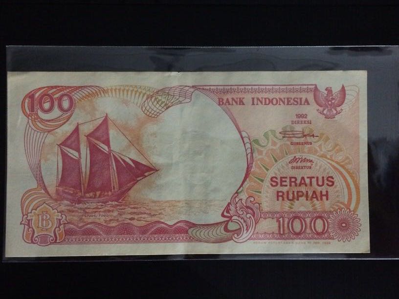 AD0004 Indonesia 100 old banknote, Hobbies & Toys, Memorabilia ...