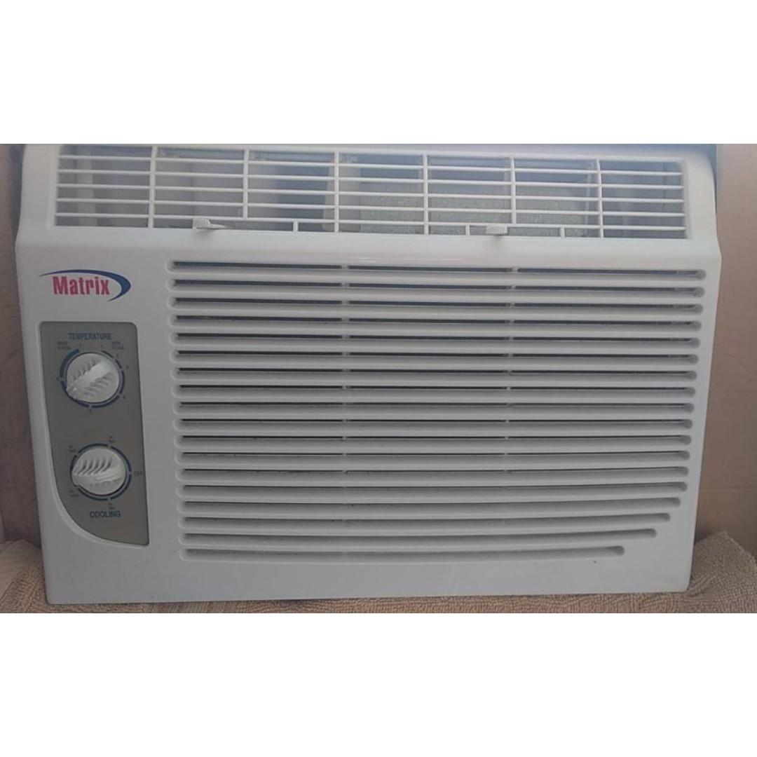 Matrix Window Type Aircon 0.6hp, TV & Home Appliances, Air Conditioning ...
