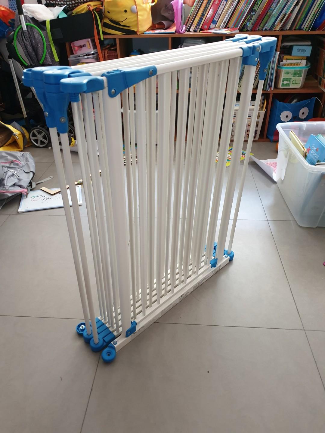 Metal playpen - puku, Babies & Kids, Baby Nursery & Kids Furniture ...