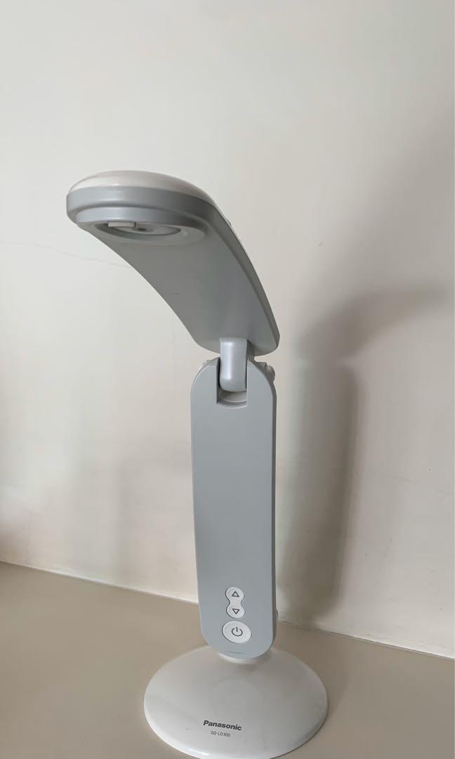 Panasonic LED Desk Lamp SQ - LD300, Furniture & Home Living, Lighting ...