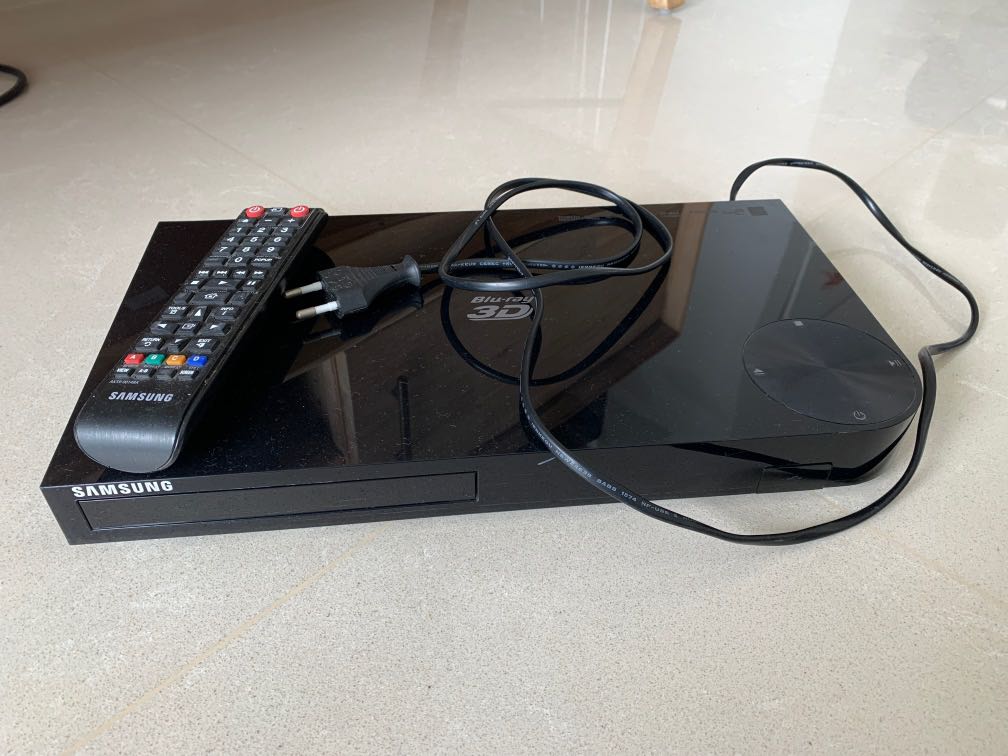 Samsung Blu-ray DVD player, TV & Home Appliances, TV & Entertainment ...
