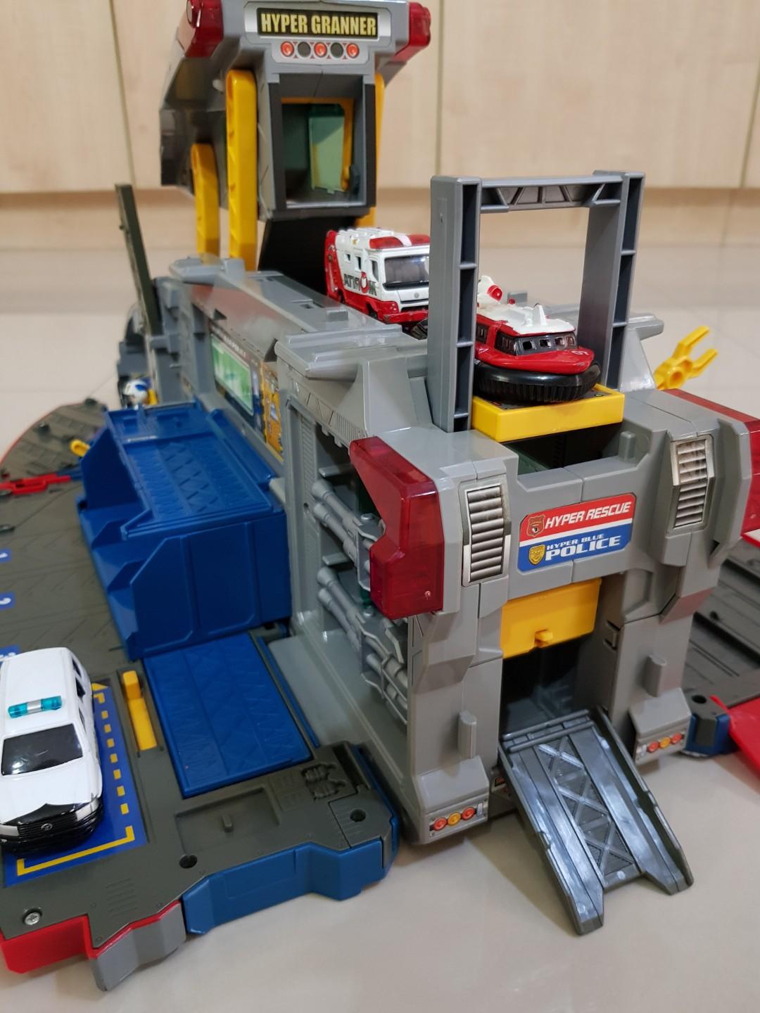 Tomica Hyper Rescue - Hyper Granner (Takara Tomy), Hobbies & Toys, Toys ...