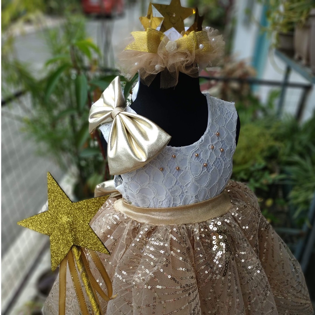 Twinkle Twinkle Little Star First Birthday Outfit 1 set, Babies & Kids ...
