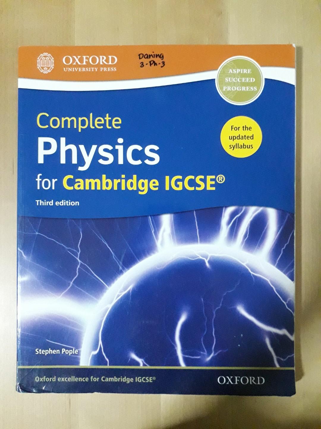 Complete Physics for Cambridge IGCSE - Third edition, Hobbies & Toys, Books & Magazines ...
