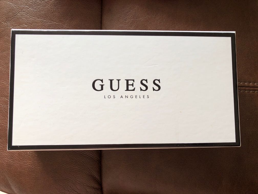 Guess used wallet, Women's Fashion, Bags & Wallets, Wallets & Card ...