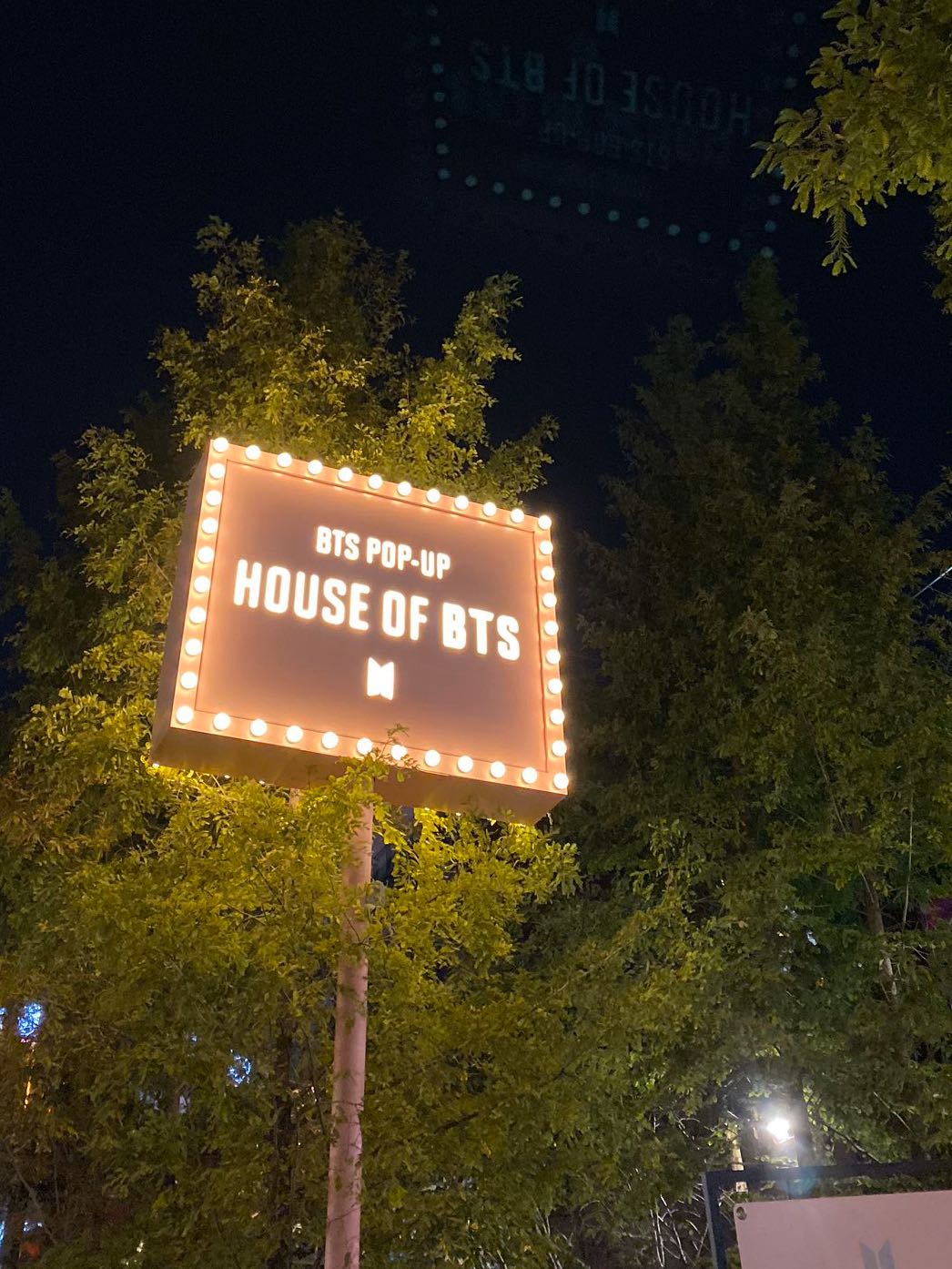 HOUSE OF BTS Merchandise (BTS POP-UP STORE), Hobbies & Toys ...