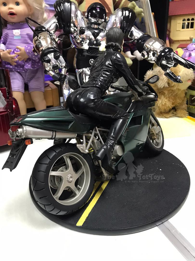 MATRIX RELOADED GENTLE GIANT TRINITY ON BIKE STATUE 1/6 DUCATI ...