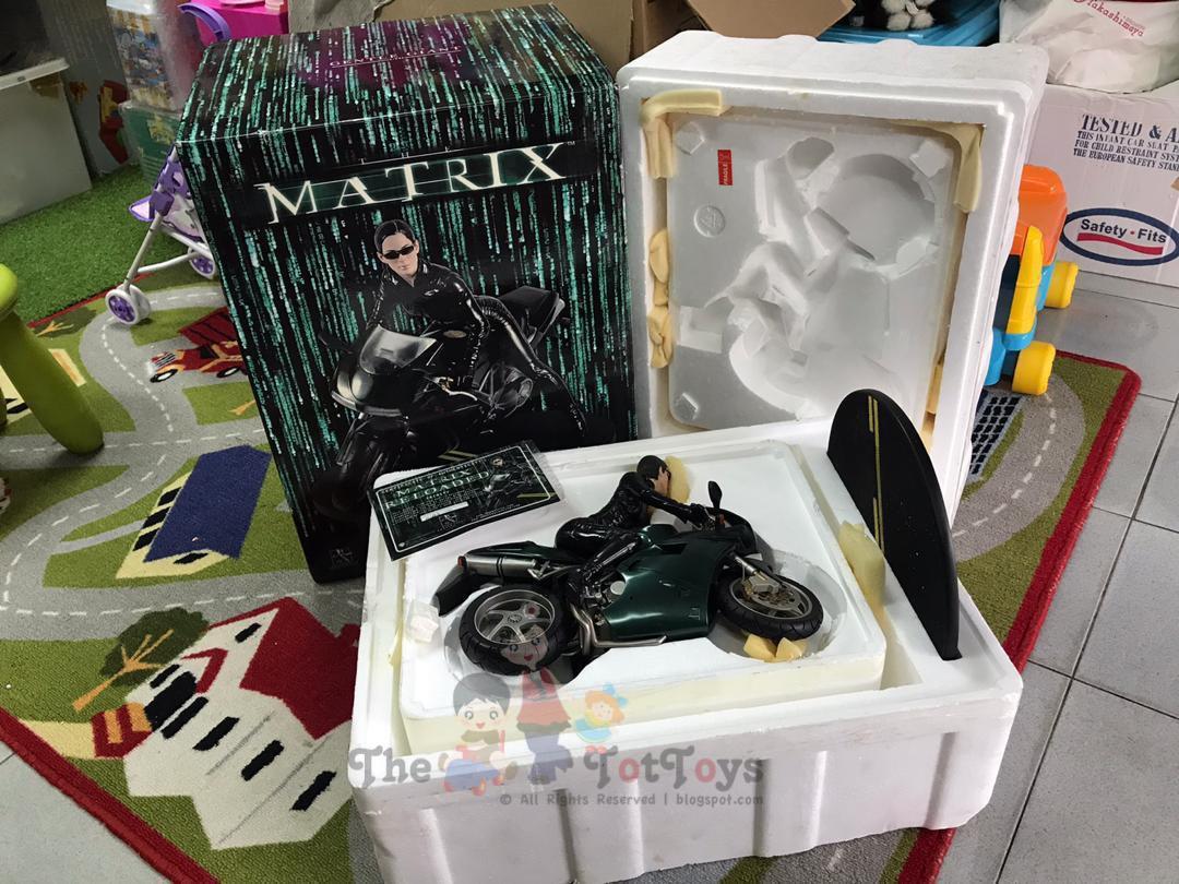 MATRIX RELOADED GENTLE GIANT TRINITY ON BIKE STATUE 1/6 DUCATI ...