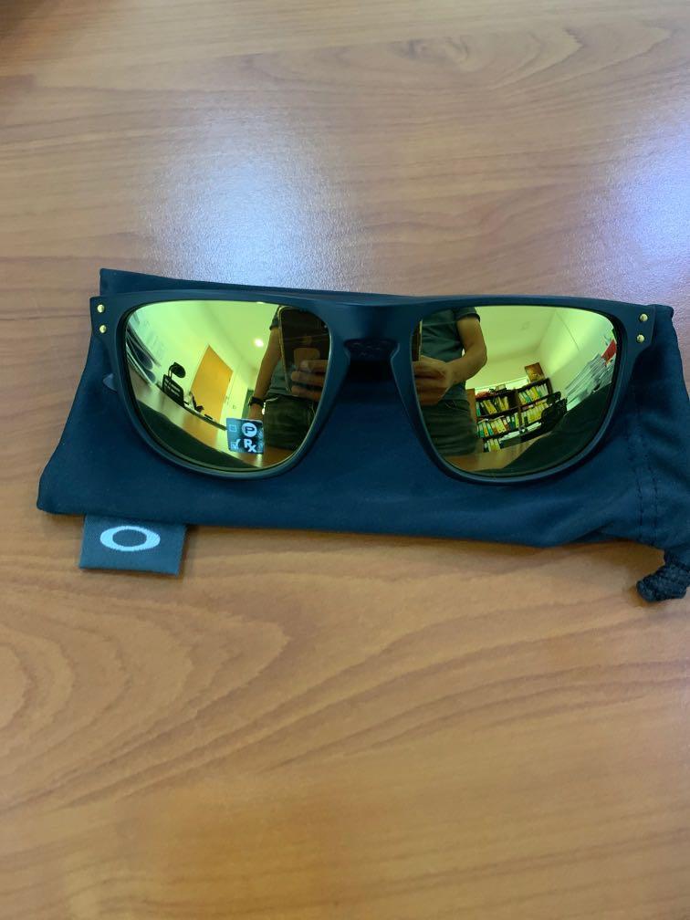 Oakley Holbrook R Sunglasses, Men's Fashion, Watches & Accessories ...