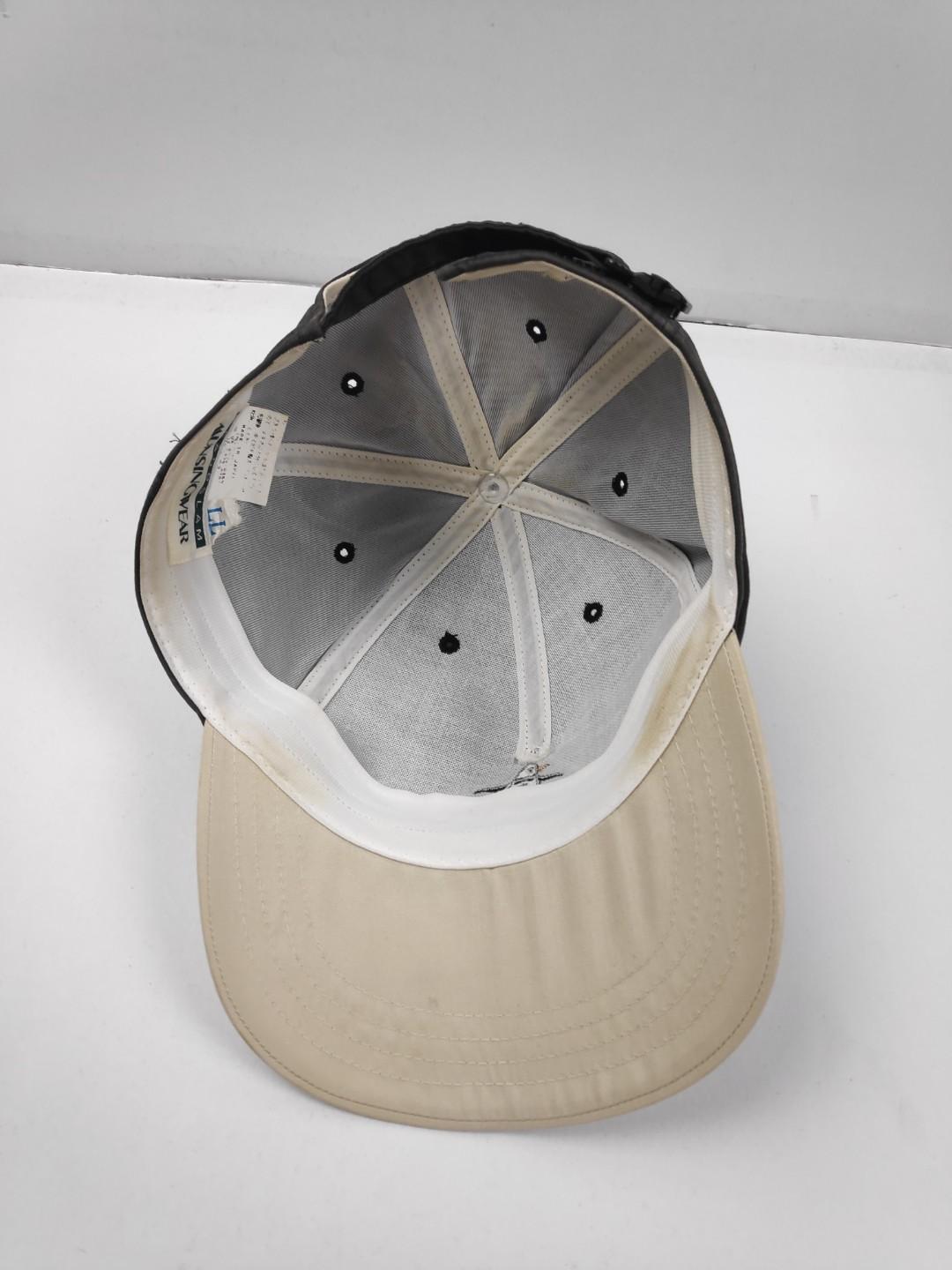 Vtg Munsingwear Penguin Cap, Men's Fashion, Watches & Accessories, Cap ...