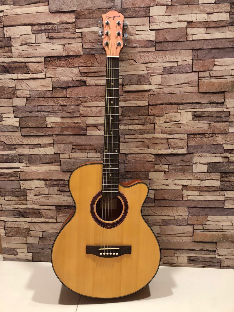 Compás Acoustic Guitar AG100 , Hobbies & Toys, Music & Media, Musical ...
