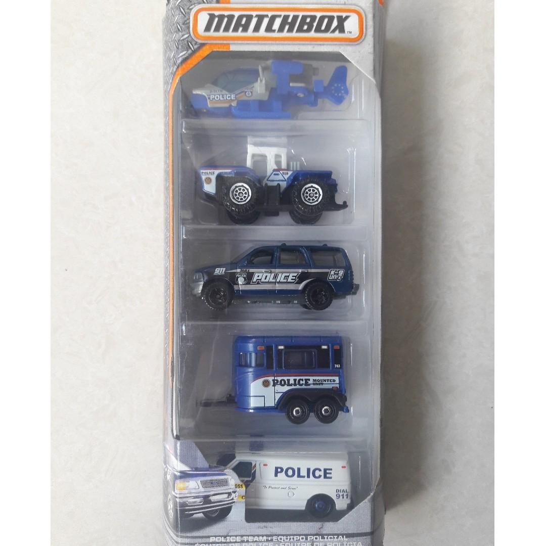 MATCHBOX Police Team set, Hobbies & Toys, Toys & Games on Carousell