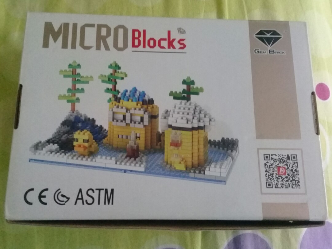 Minions MicroBlocks, Hobbies & Toys, Toys & Games on Carousell