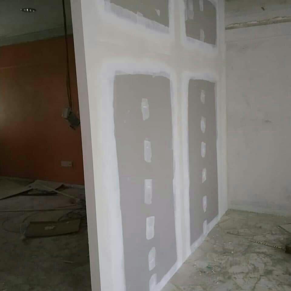 Dry partition wall /flash ceiling, Home Services, Home Repairs on Carousell