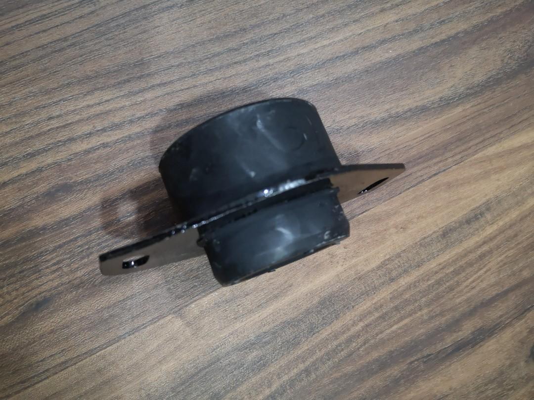Citroën Peugeot Engine Mounting, Car Accessories, Accessories on Carousell