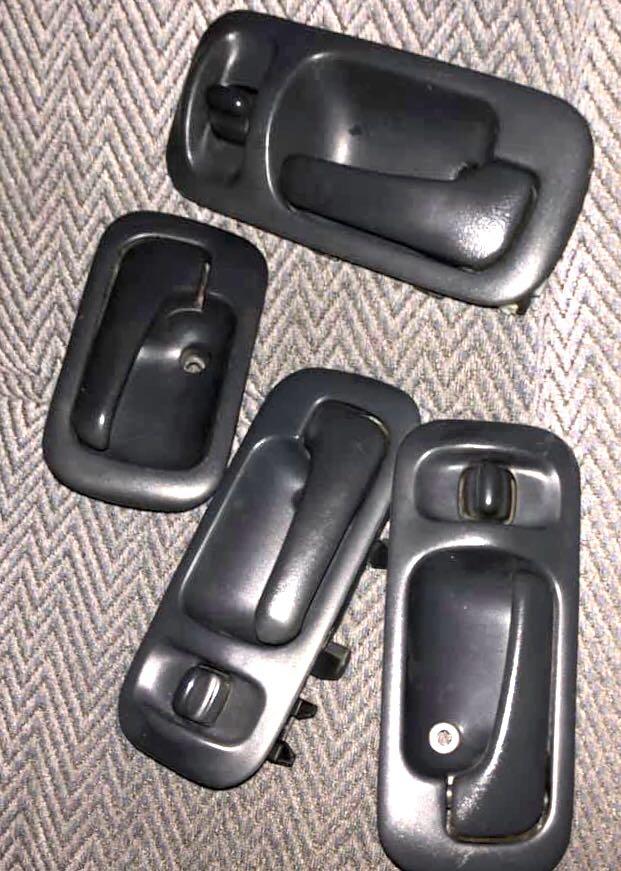 crv gen 1 inner door handles, Car Parts & Accessories, Other Automotive ...