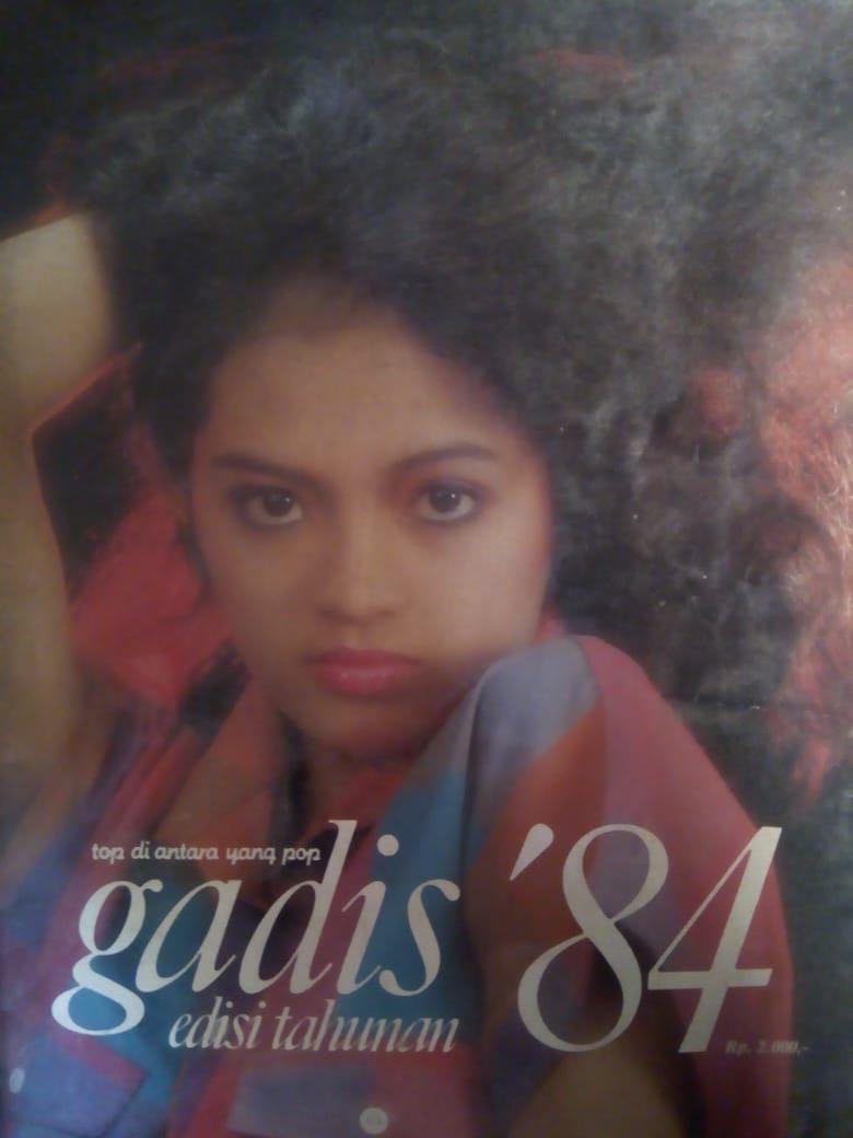 Majalah jadul indonesia, Buku & Alat Tulis, Majalah & Lainnya di Carousell