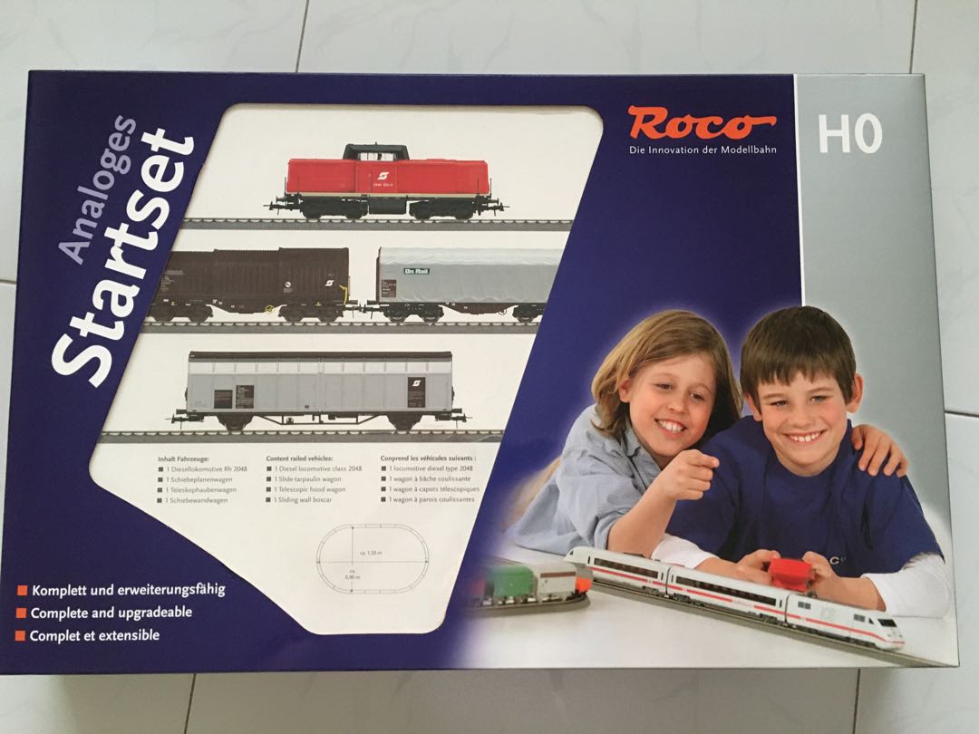 Roco HO Train model set with diesel locomotive, Hobbies & Toys, Toys ...