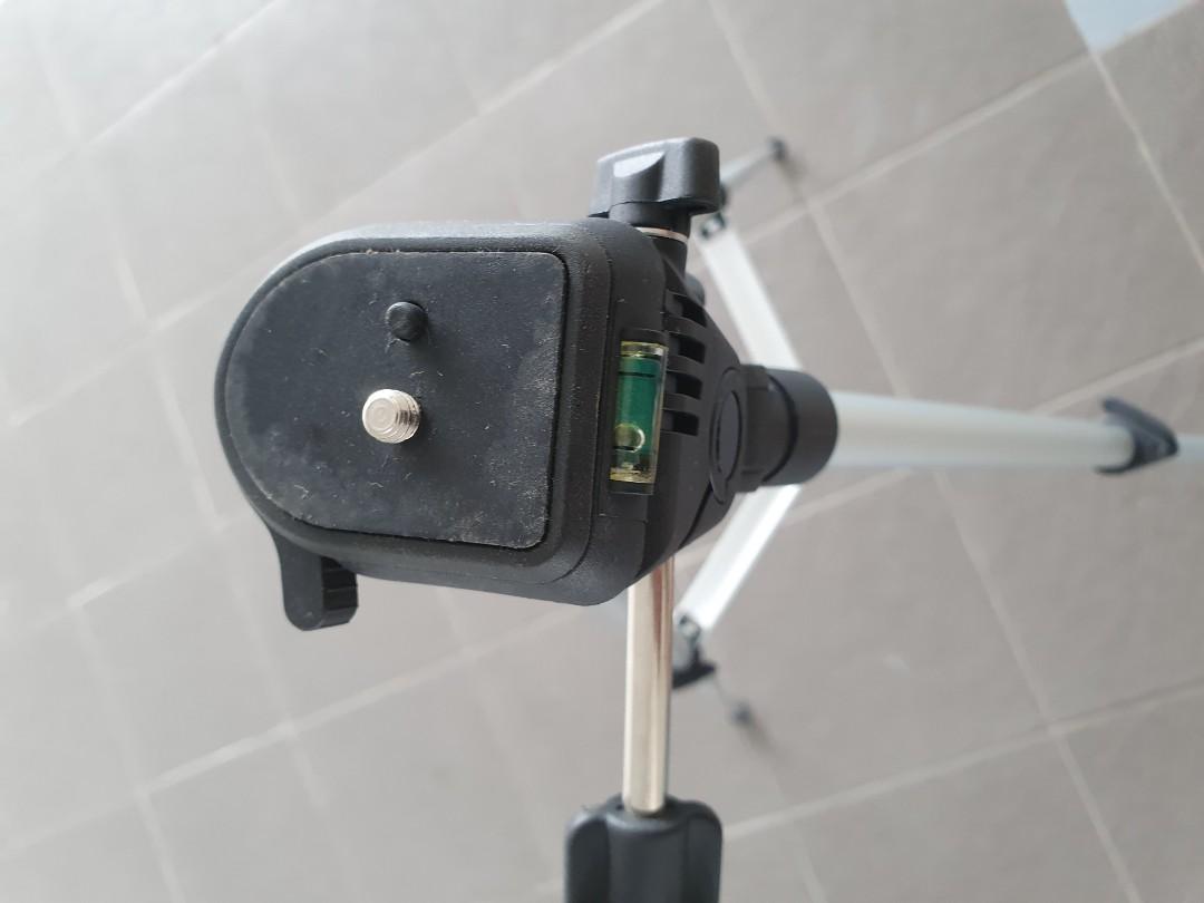 Tripod with spirit level, Photography, Photography Accessories, Tripods ...
