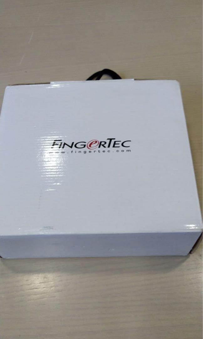 Fingertec 指紋識別門禁系統, 傢俬＆家居, 保安及門鎖 , 窺視孔觀察器和門鈴 - Carousell