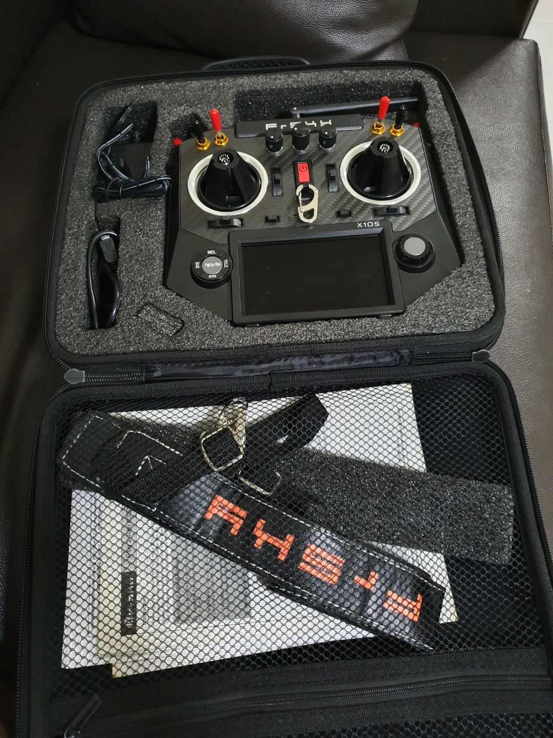 Frsky Horus x10s Radio Transmitter, Everything Else on Carousell