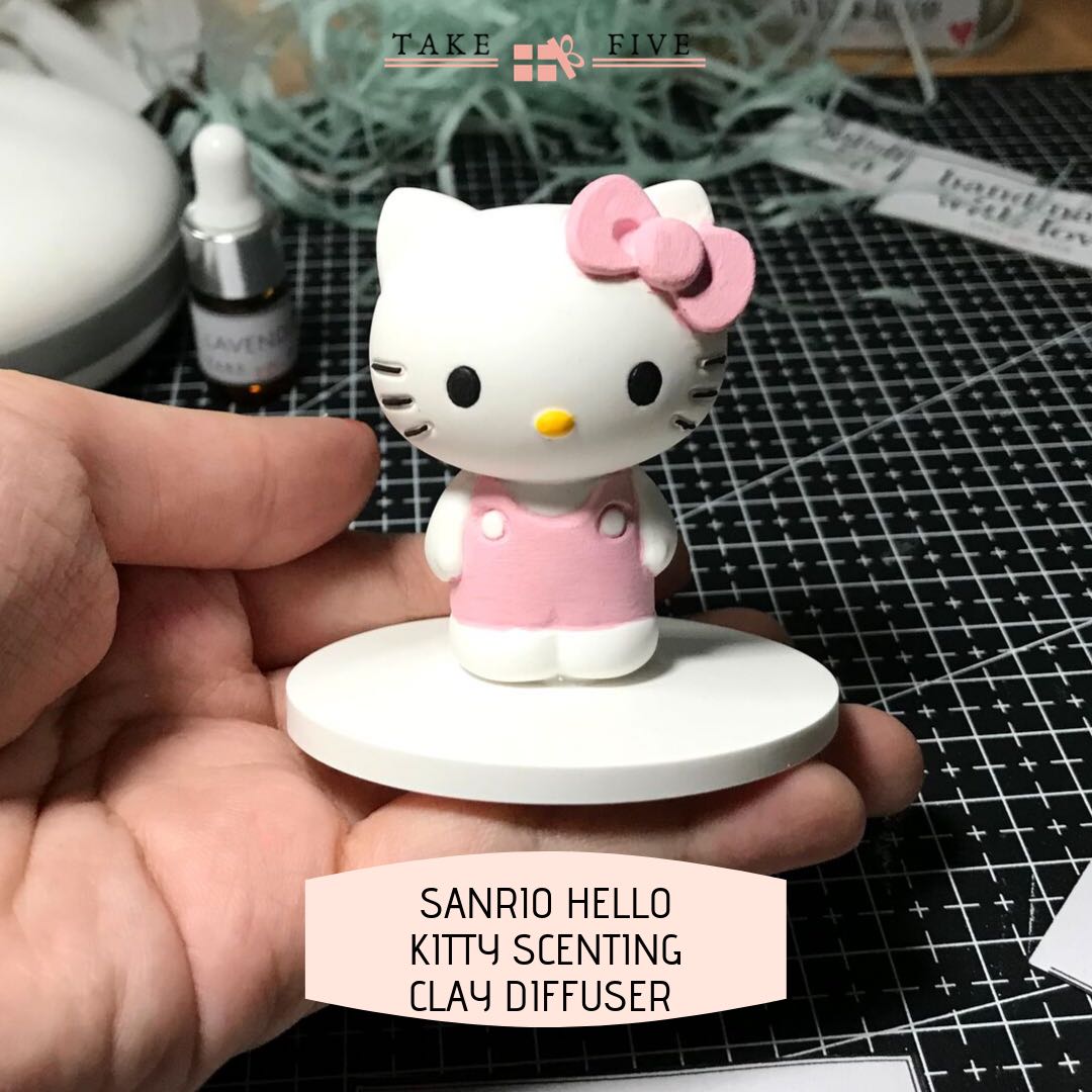 Small Hello Kitty Scenting Clay Diffuser, Hobbies & Toys, Stationery ...