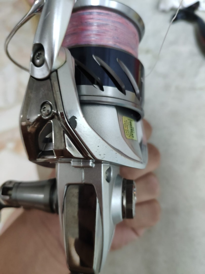 STRADIC 4000XG, Sports Equipment, Fishing on Carousell