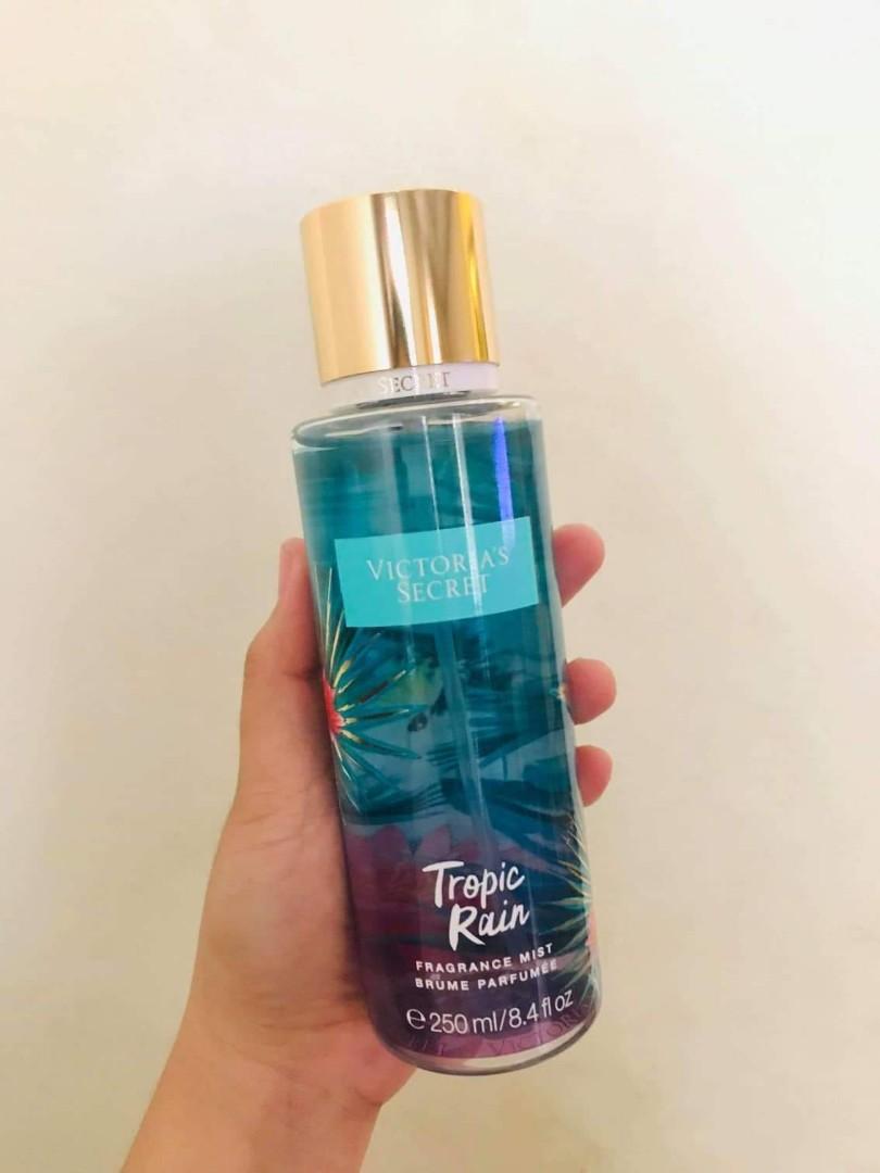 VS body spray, Beauty & Personal Care, Bath & Body, Body Care on Carousell