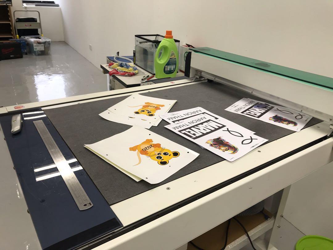 Flatbed sample cutting table, showroom unit, Everything Else on Carousell