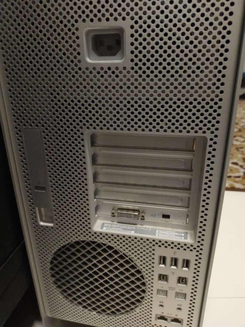 Mac pro A1289 emc 2314, Computers & Tech, Desktops on Carousell