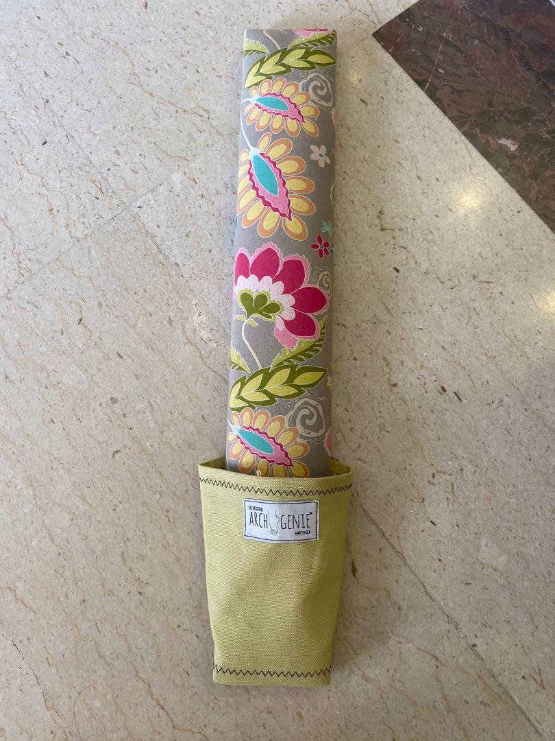 Arch Genie foot stretcher ballet stretch, Sports Equipment, Exercise ...