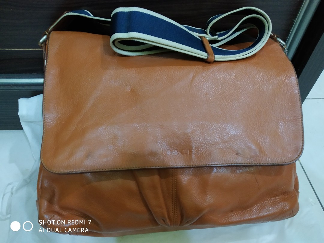 Beg sling coach, Men's Fashion, Bags, Sling Bags on Carousell