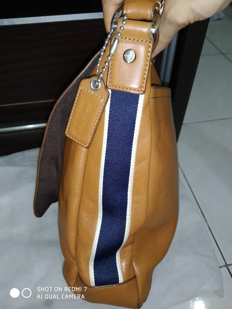 Beg sling coach, Men's Fashion, Bags, Sling Bags on Carousell