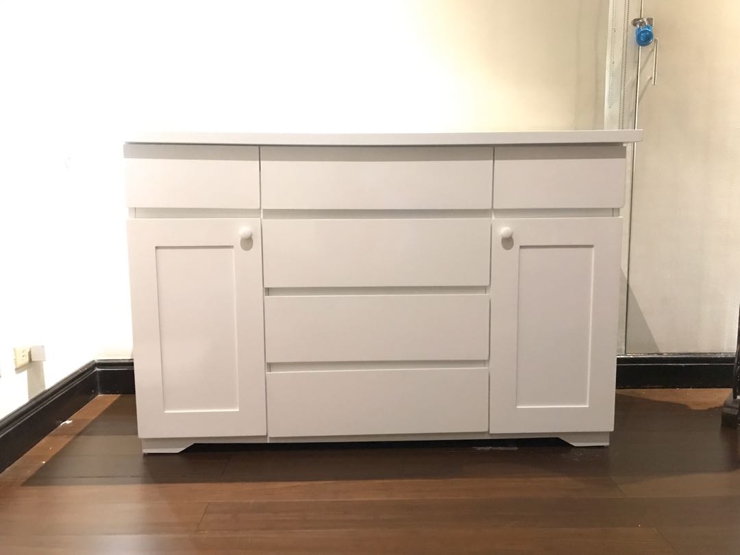 Dresser Cabinet Baby Changing Table, Babies & Kids, Baby Nursery & Kids ...