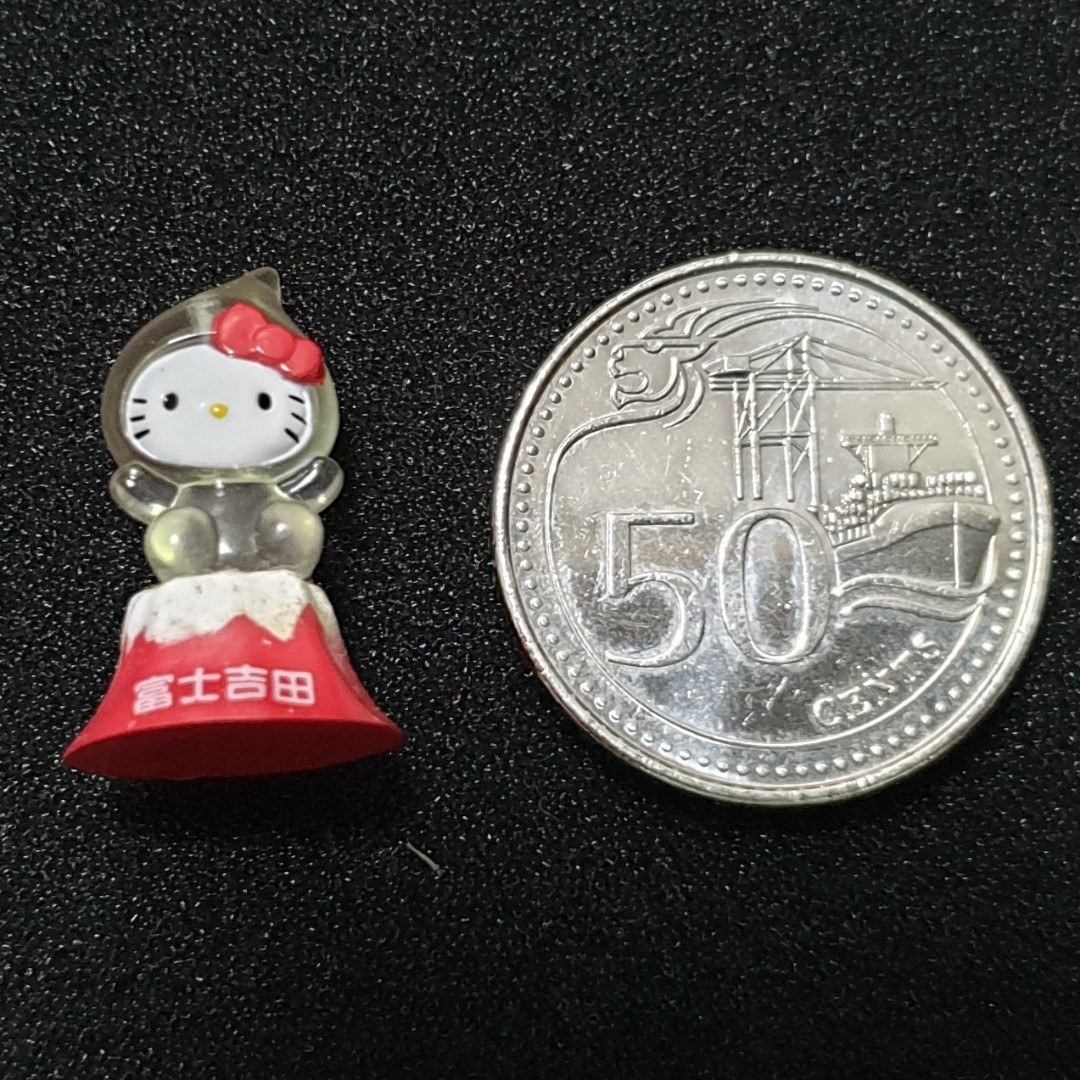 Hello Kitty Miniatures, Hobbies & Toys, Toys & Games on Carousell