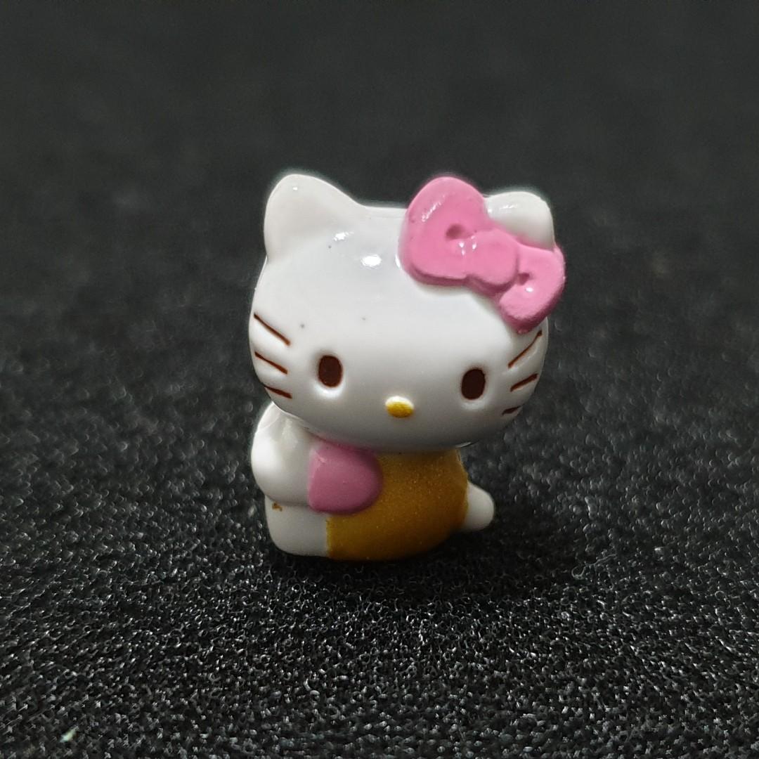 Hello Kitty Miniatures, Hobbies & Toys, Toys & Games on Carousell
