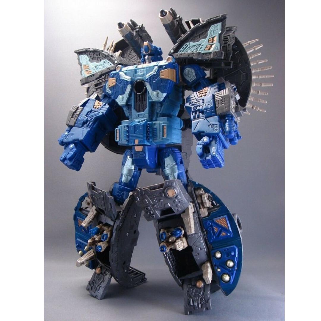 Takara Tomy Creator Primus 2010 limited edition Transformers, Hobbies ...