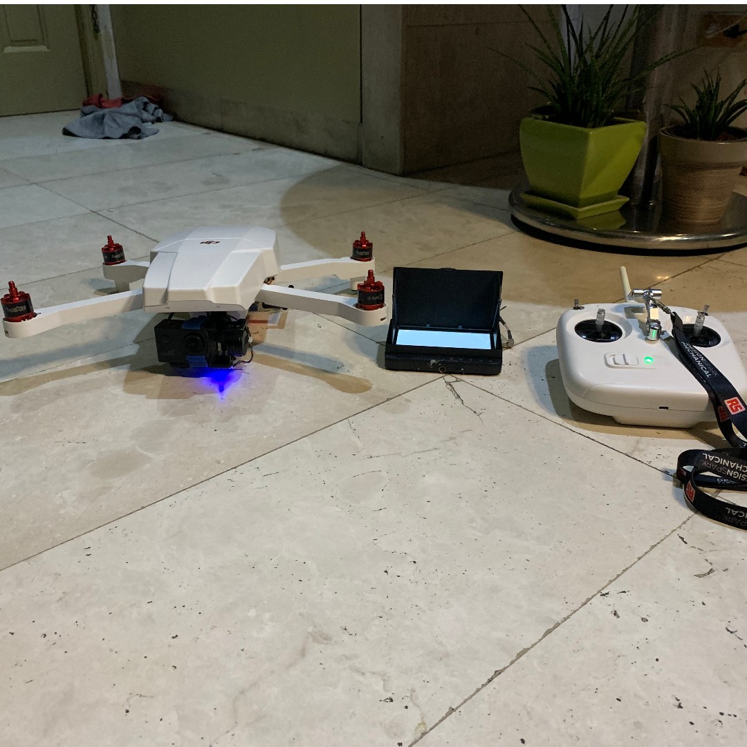 DJI Phantom 2 on Phanvic Body/Shell Drone Quadcopter, Computers & Tech ...